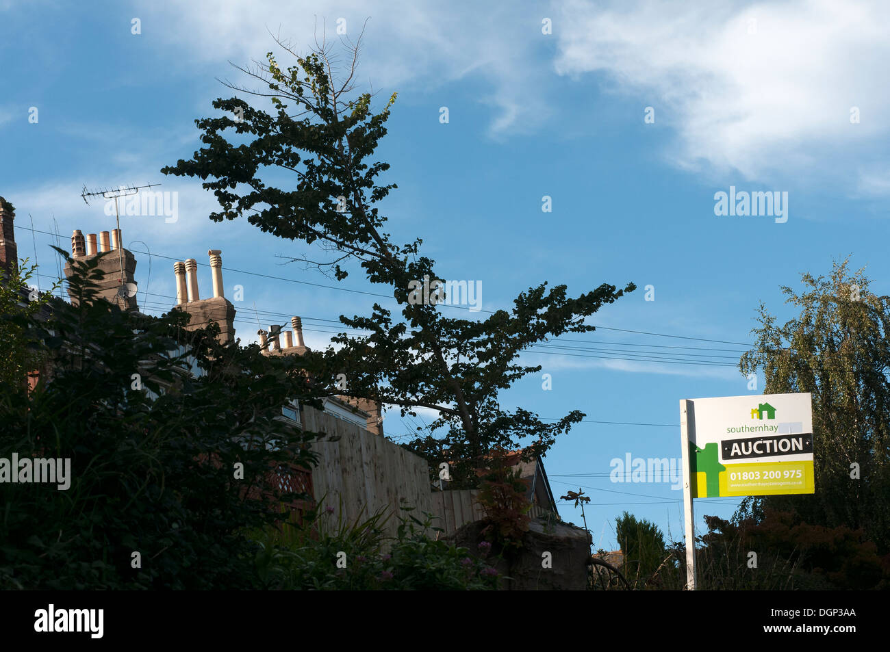 Auction sign torquay hi-res stock photography and images - Alamy