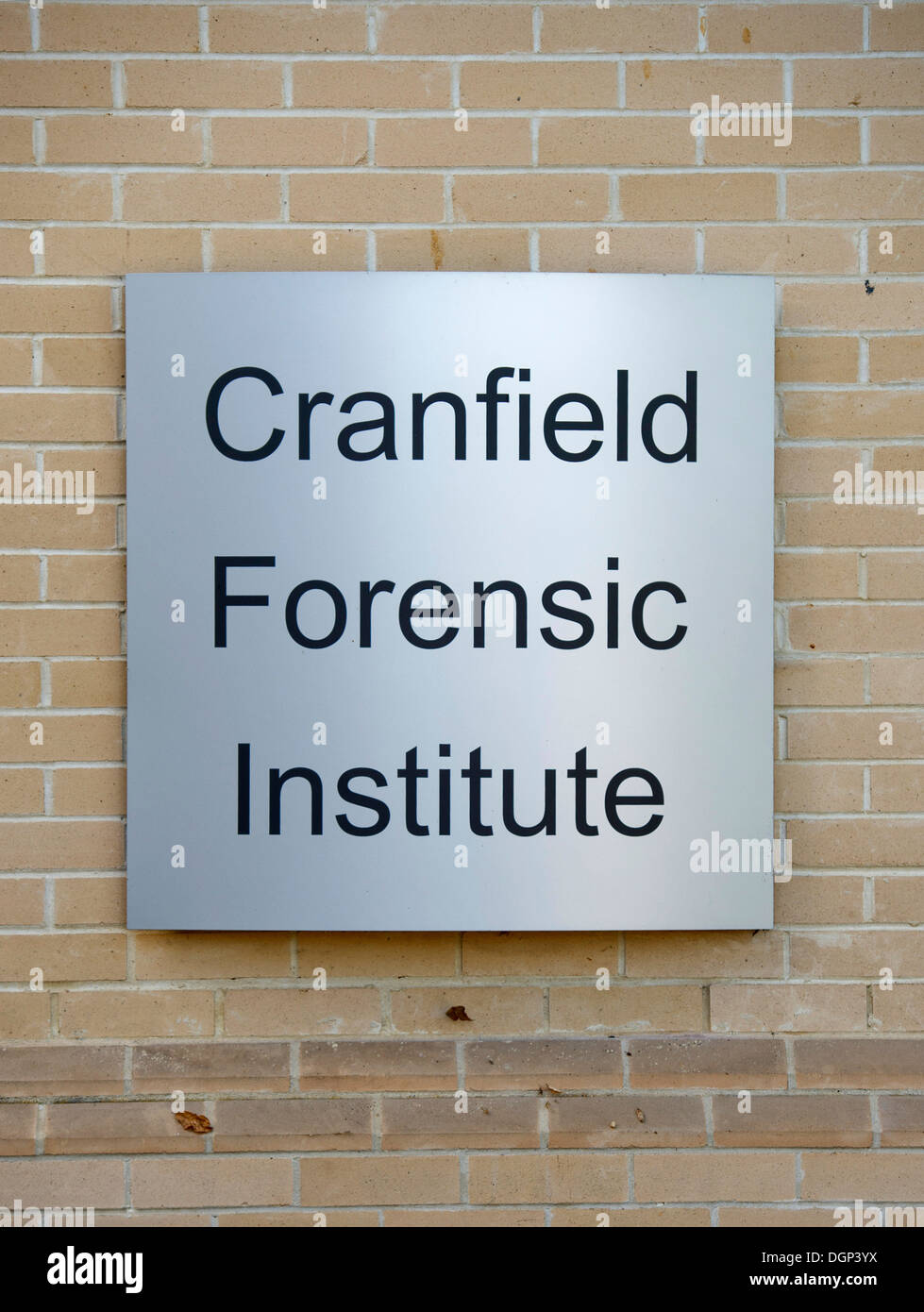 Cranfield university hi-res stock photography and images - Alamy