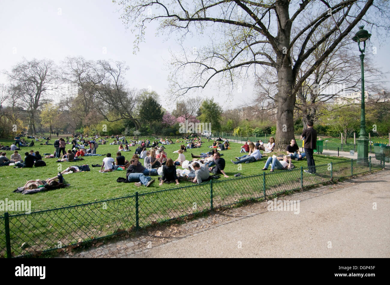Parc Monceau, a semi-public park situated in the 8th arrondissement of ...
