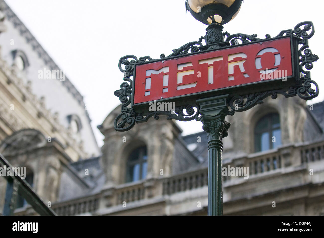 Classical Metro Sign, Paris Stock Photo - Alamy