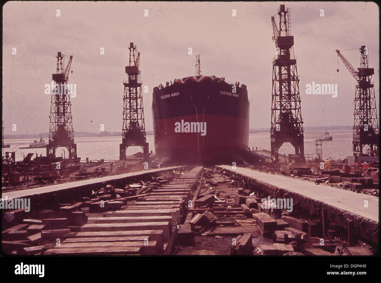 Sparrows point shipyard hi-res stock photography and images - Alamy