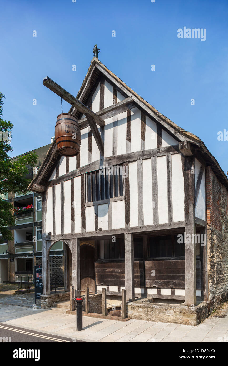 Medieval merchant's house southampton hi-res stock photography and ...