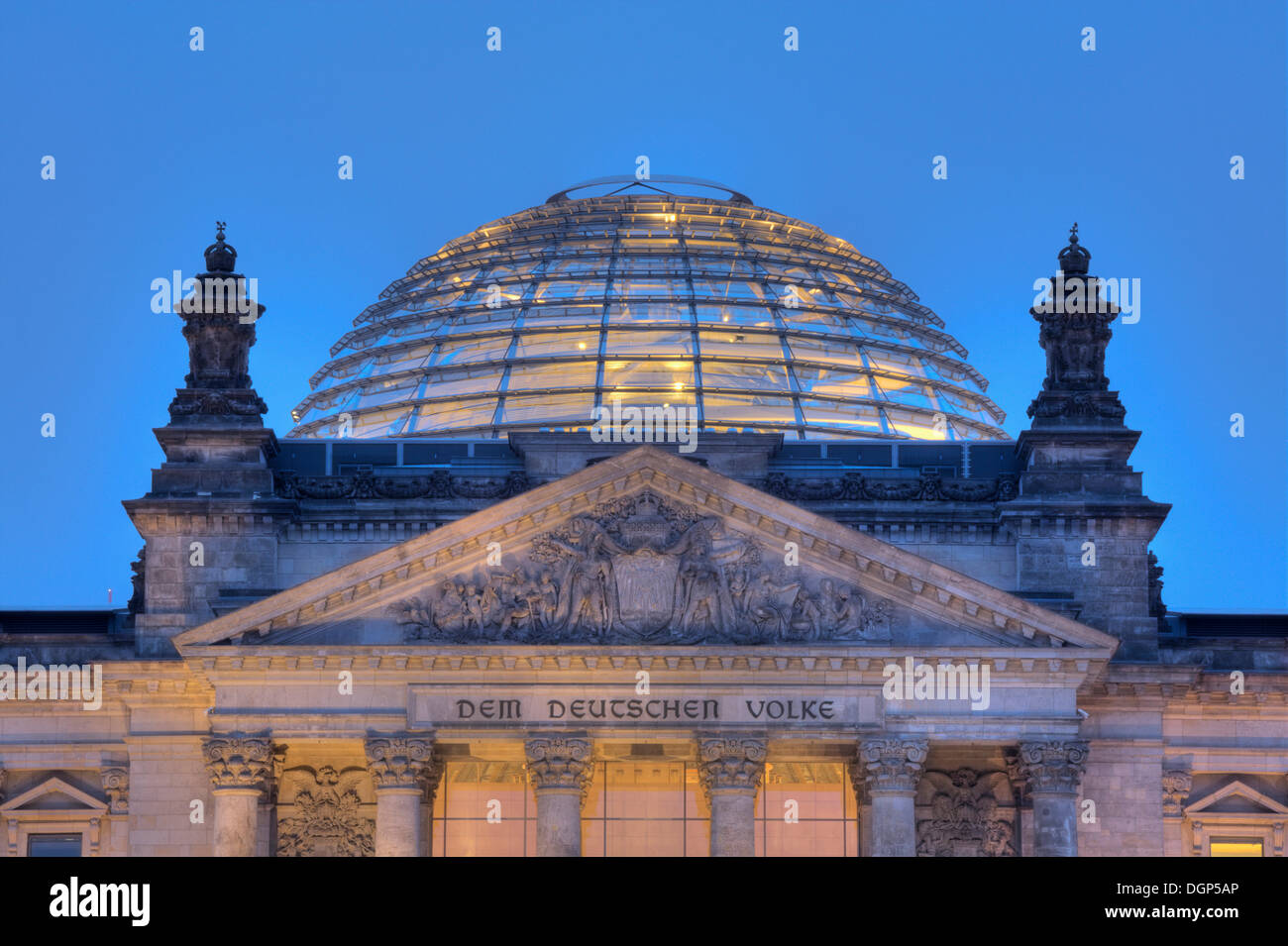 Reichstag dome and sunset hi-res stock photography and images - Alamy