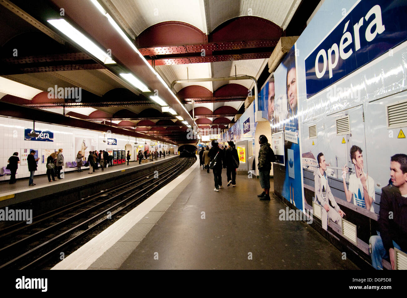 Opera station at Paris Subway Stock Photo - Alamy