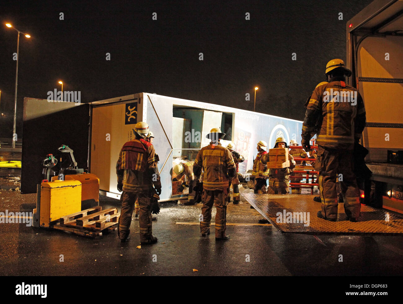 Berlin, Germany, truck accident on Highway 100 in Schoeneberg Stock ...