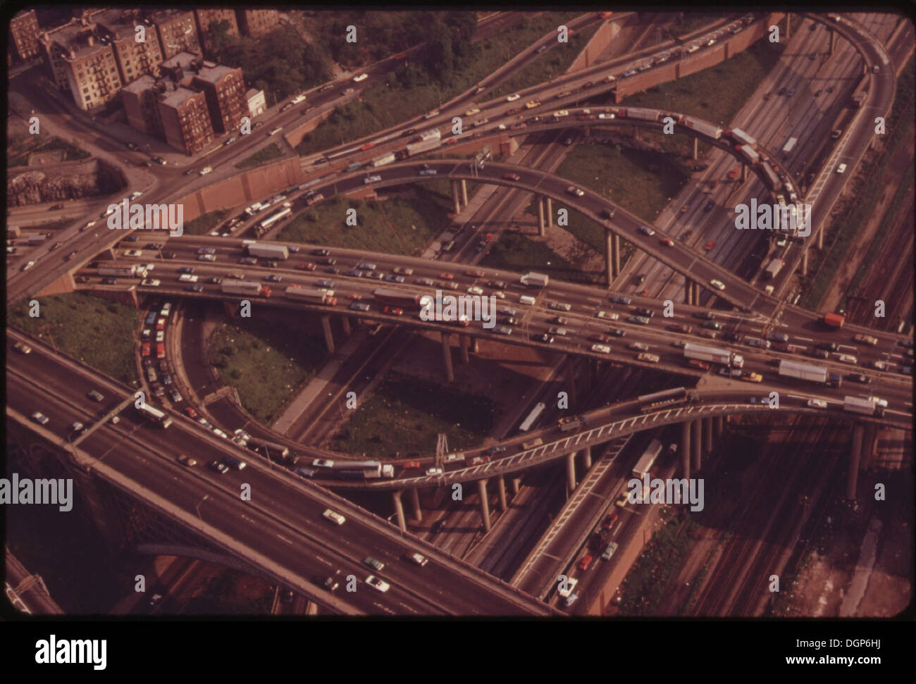 The traffic interchange system on the Cross Bronx Expressway is a major ...