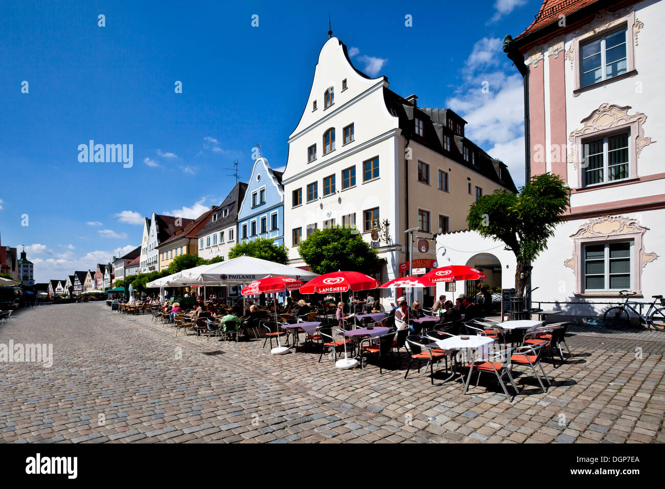 Pavement cafe germany hi-res stock photography and images - Alamy