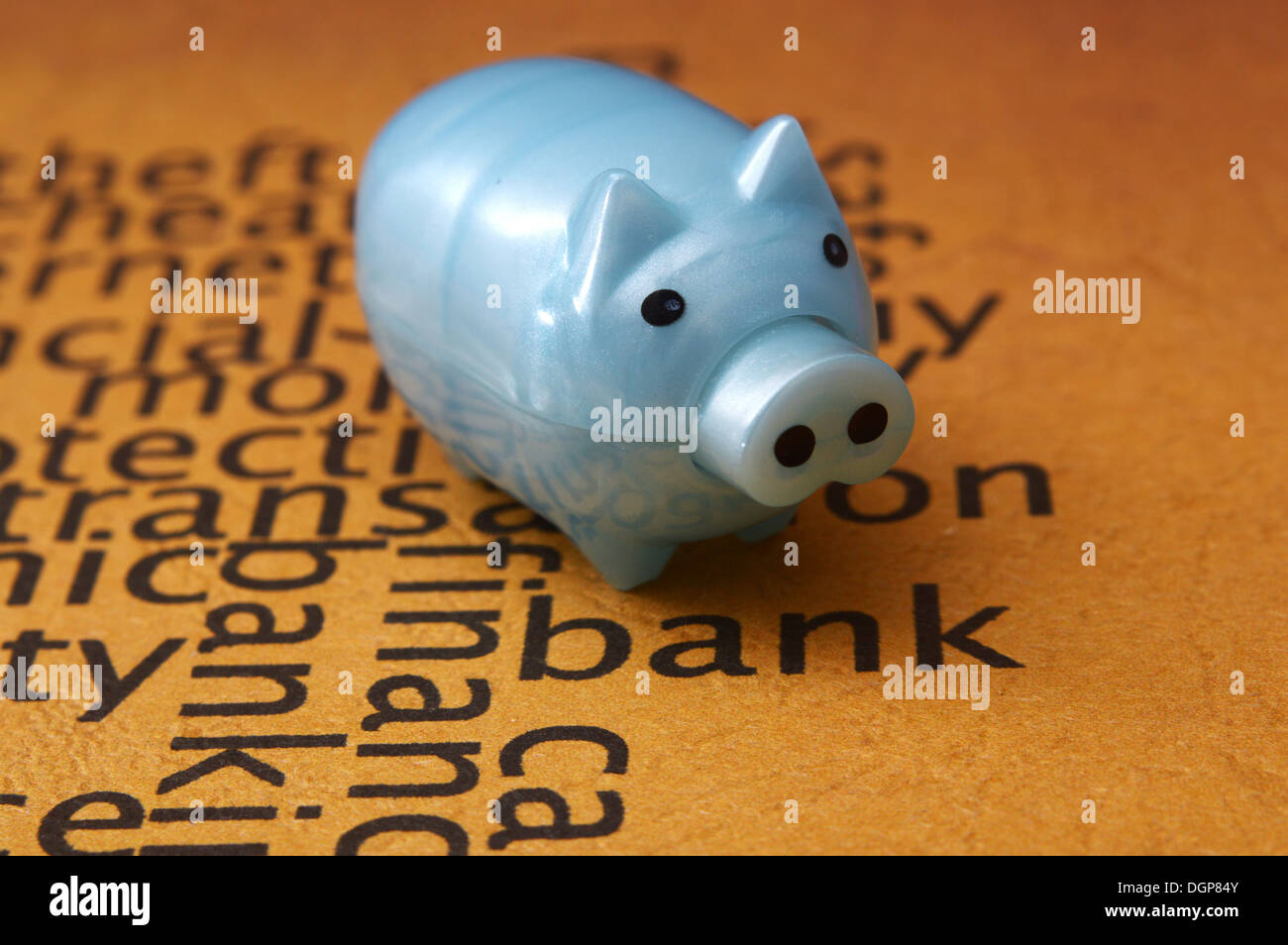 Full piggy bank uk hi-res stock photography and images - Alamy