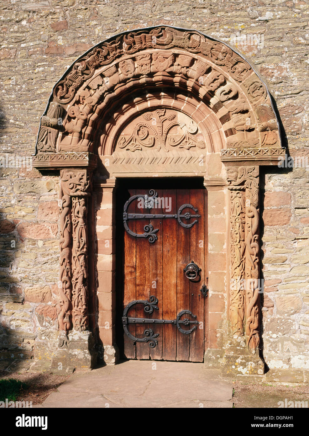 Decorative stone door jambs High Resolution Stock Photography and ...