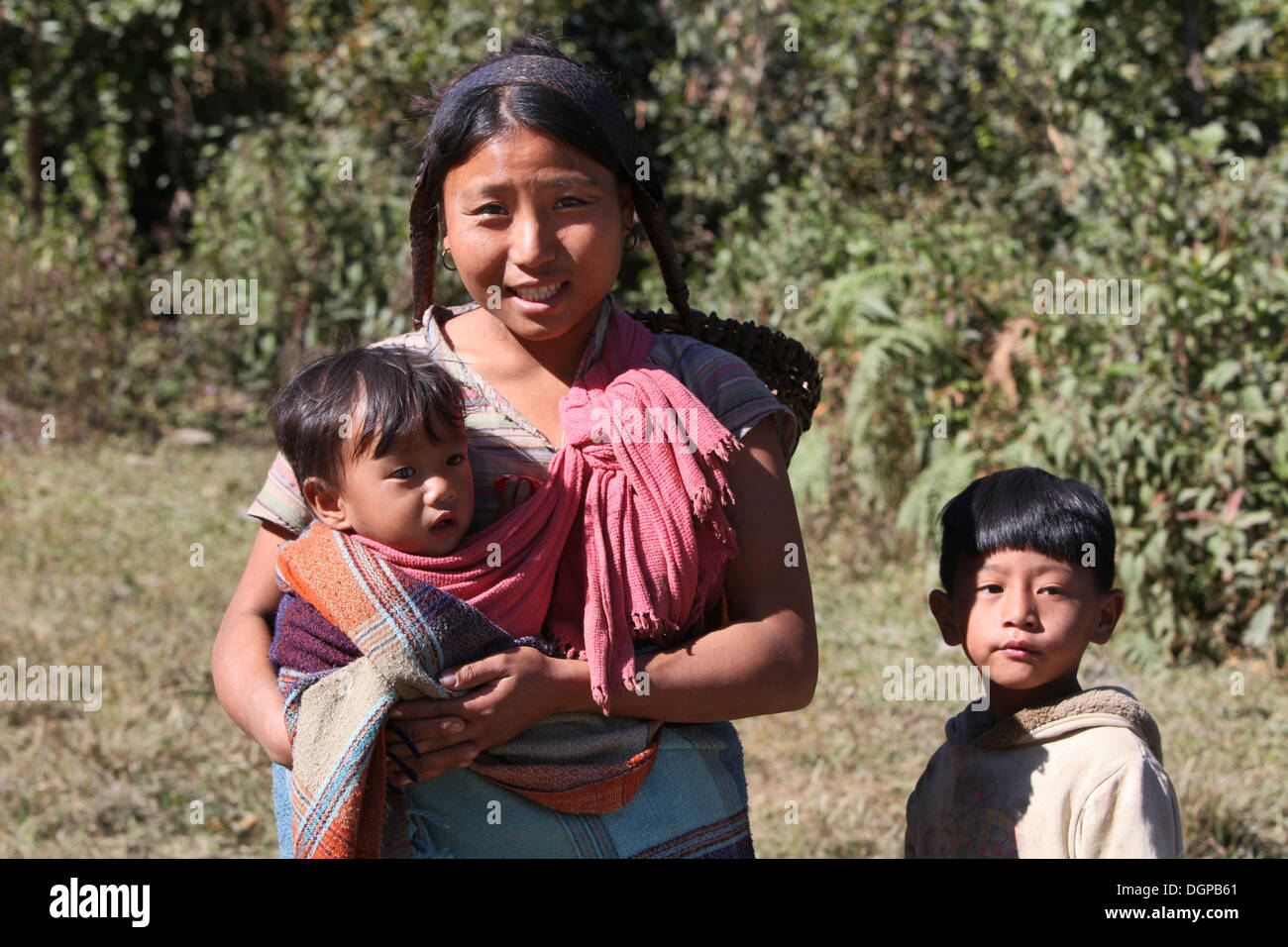 Aboriginal Mother And Children High Resolution Stock Photography and ...