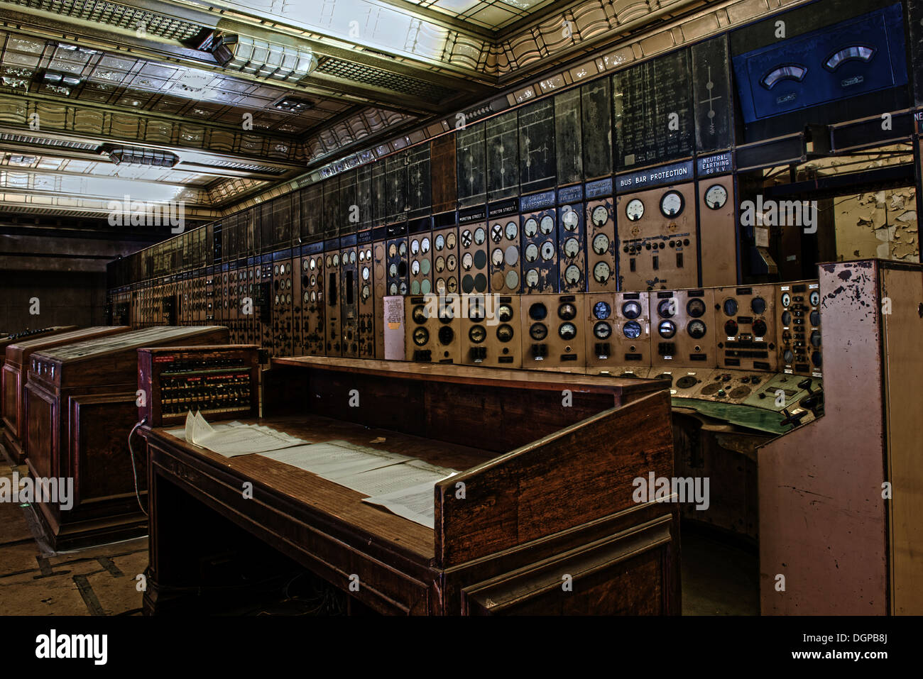 Battersea power station control room hi-res stock photography and ...