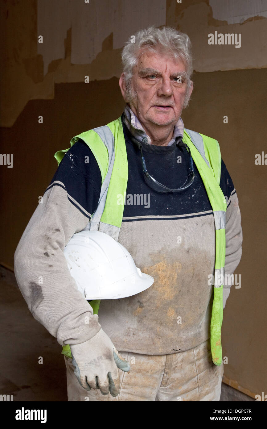 Plasterer hi-res stock photography and images - Alamy