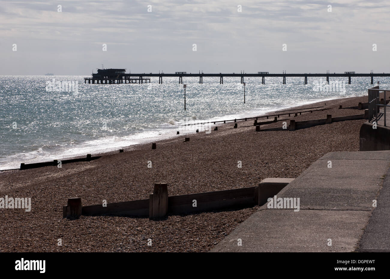 From shingle street hi-res stock photography and images - Alamy