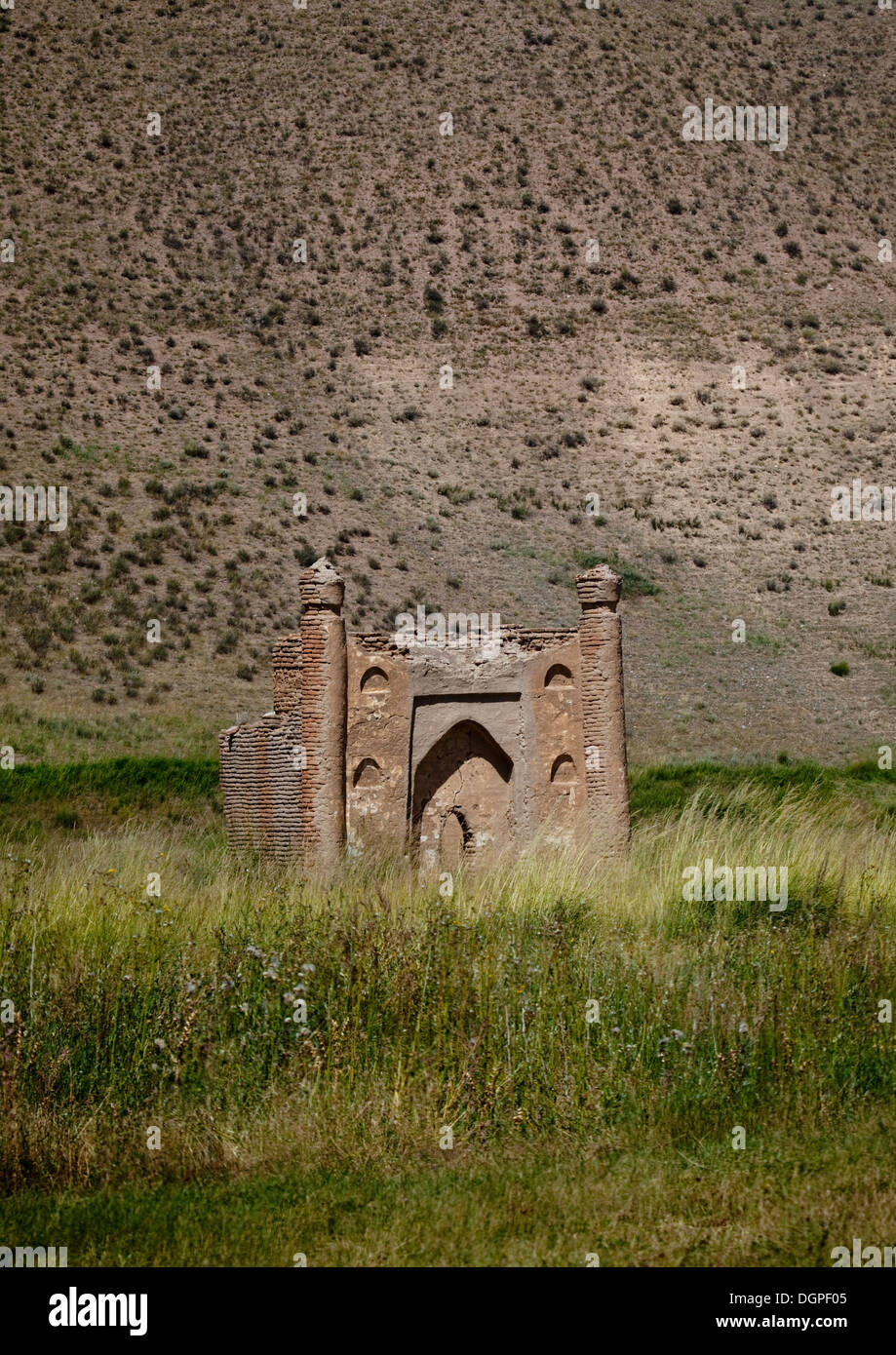 Muslim Ruins, Kyzart Village, Kyrgyzstan Stock Photo - Alamy