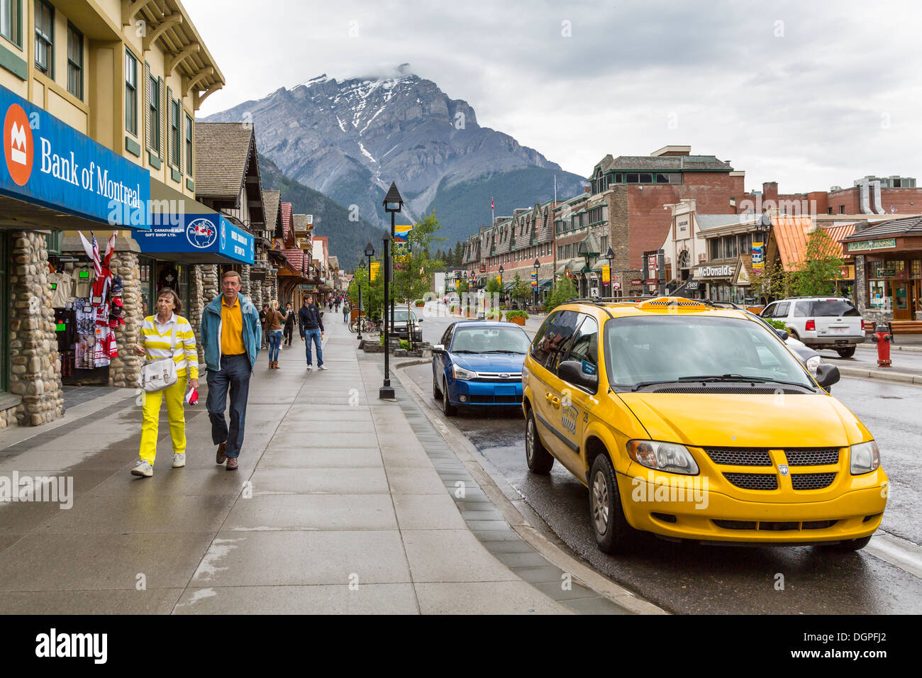 Main street in Banff, Alberta, Canada Stock Photo - Alamy