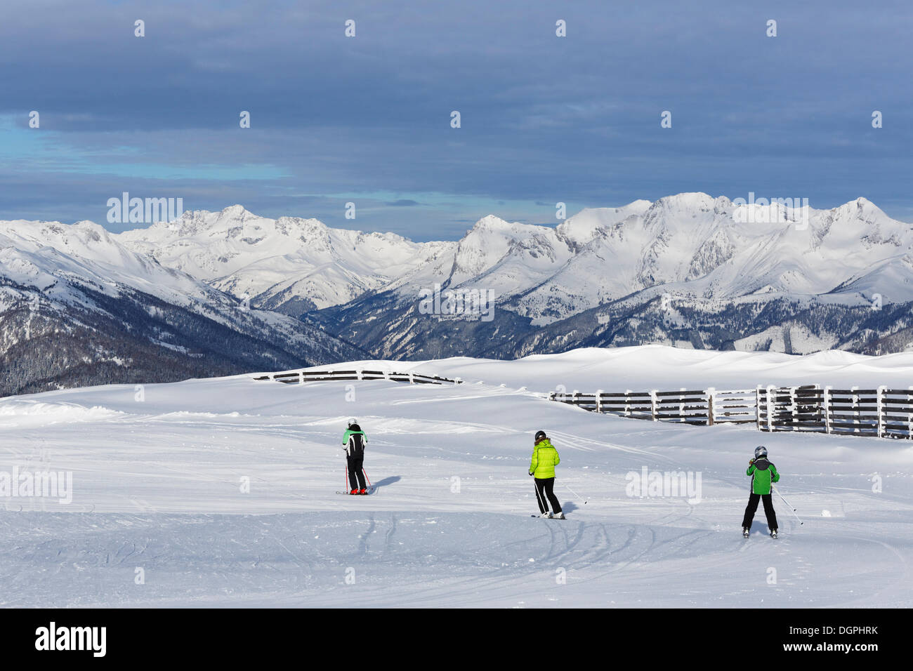 Aineck hi-res stock photography and images - Alamy