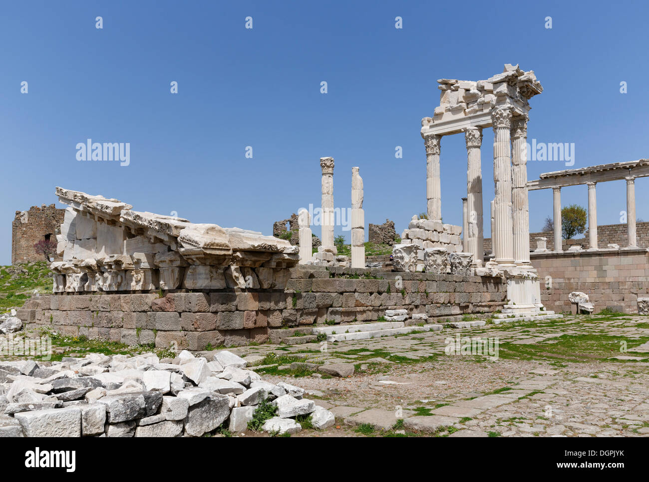 Acropolis ancient pergamum temple trajan hi-res stock photography and ...
