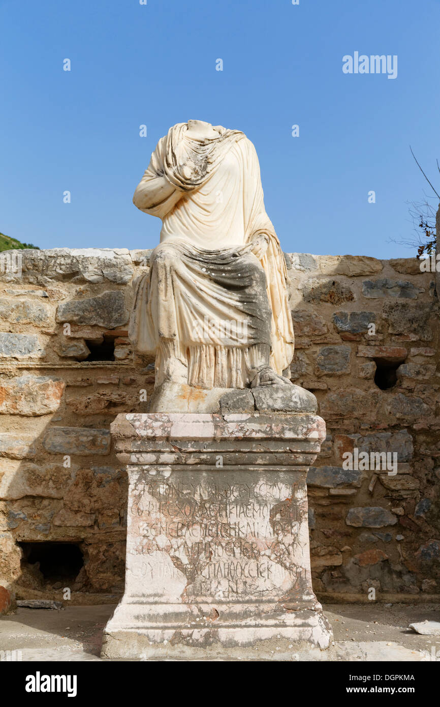 Ephesus ephesos turkey statue hi-res stock photography and images - Alamy