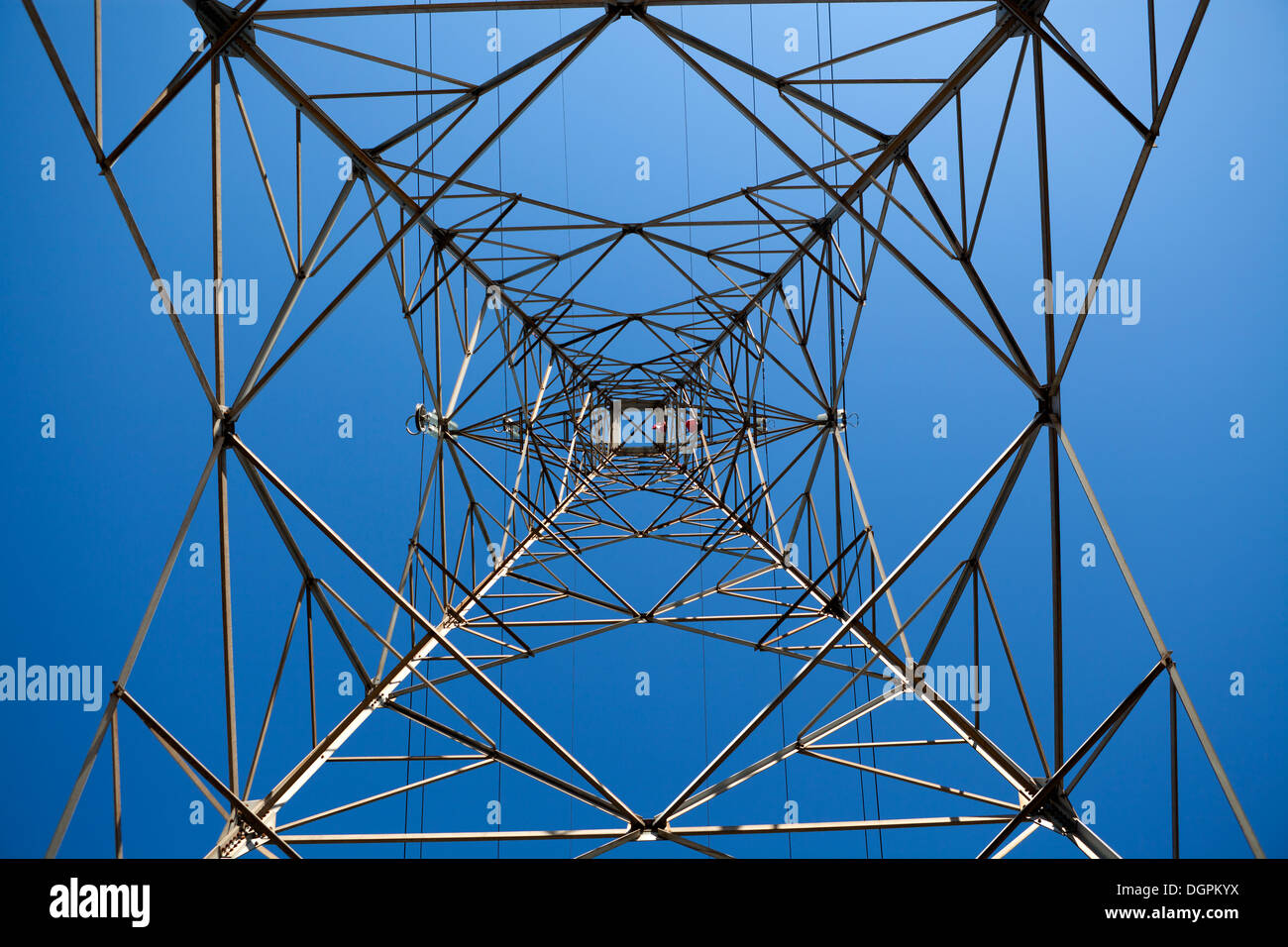 Telephone pylon hi-res stock photography and images - Alamy