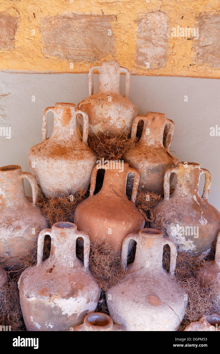 Amphorae High Resolution Stock Photography and Images - Alamy