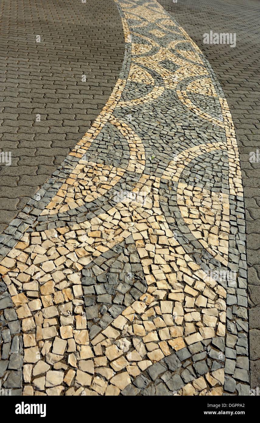 Stone Path Pattern