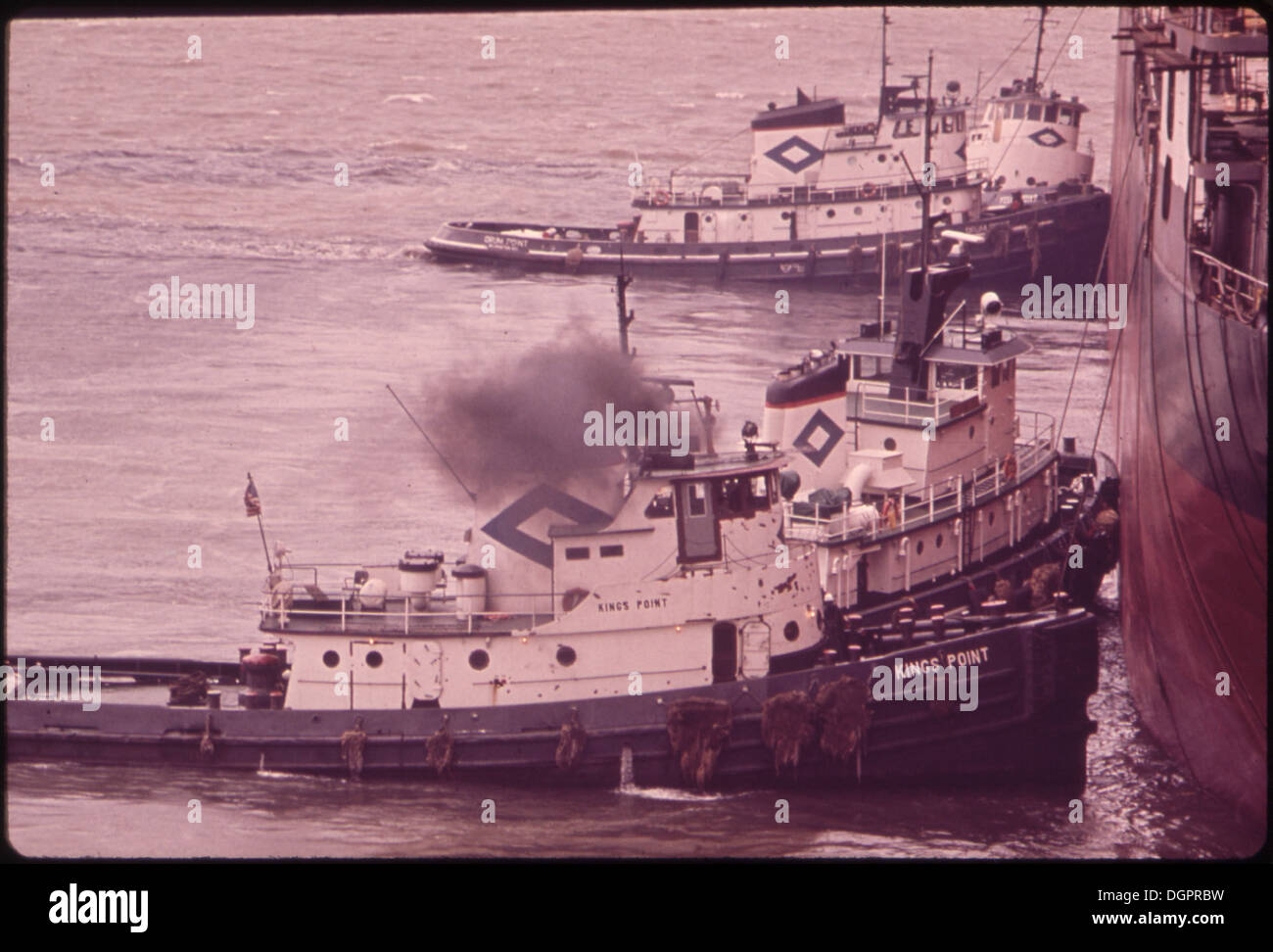 Tanker berth hi-res stock photography and images - Alamy