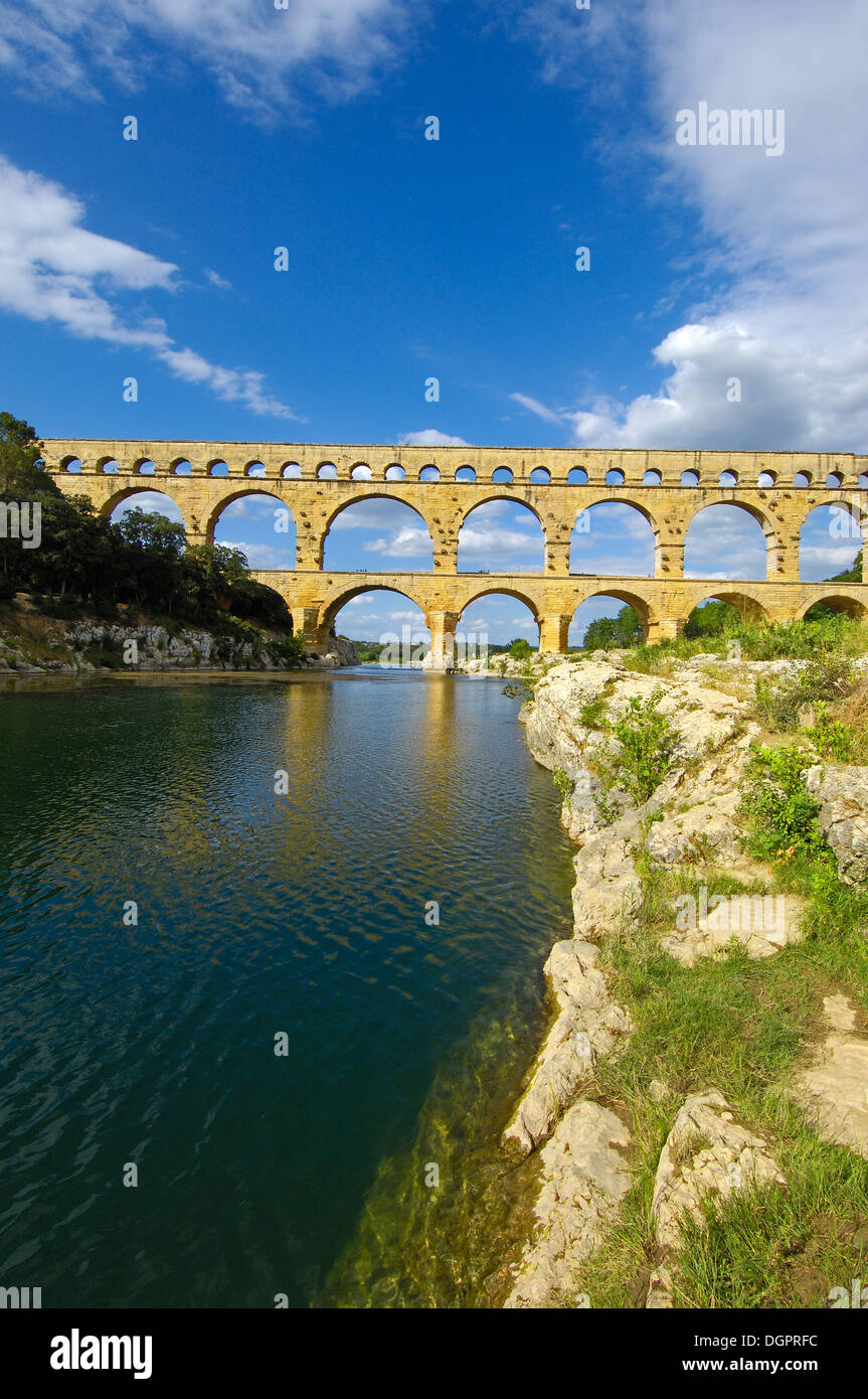 Aqueduct images hi-res stock photography and images - Alamy