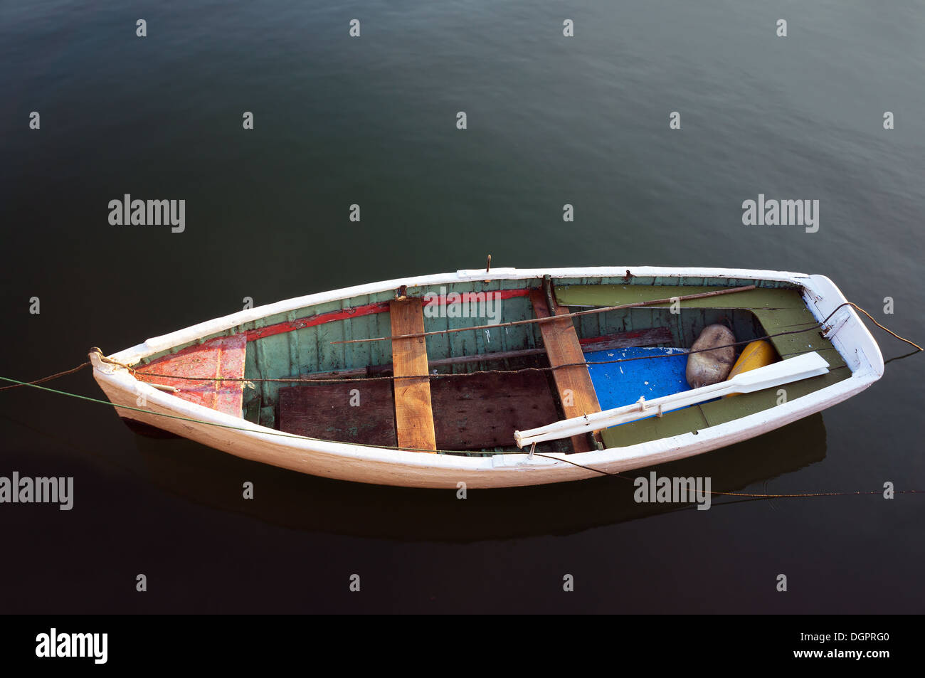 Boat on water hi-res stock photography and images - Alamy