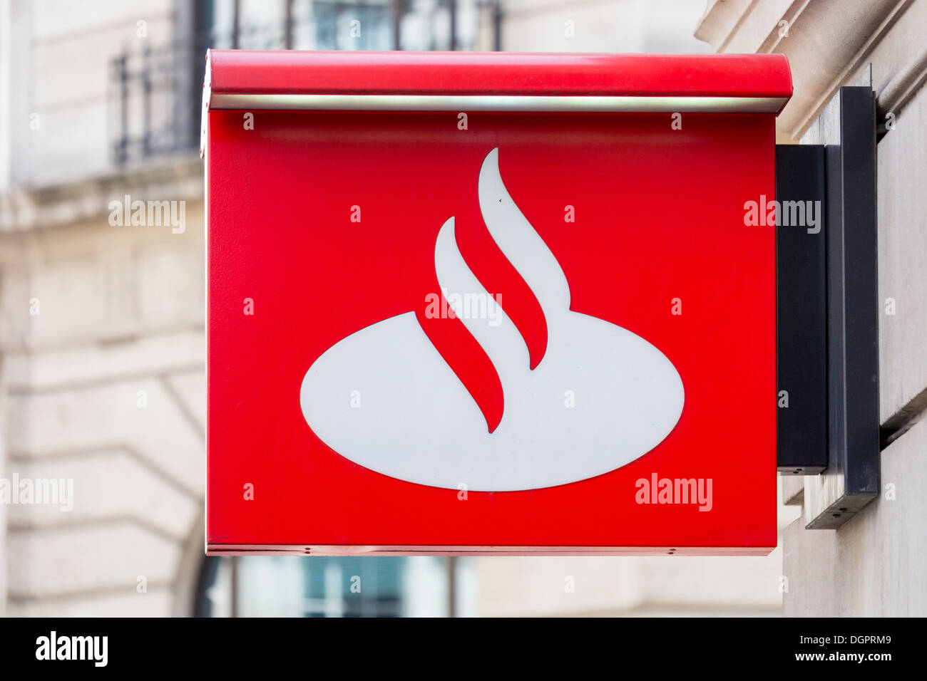 Santander sign hi-res stock photography and images - Alamy