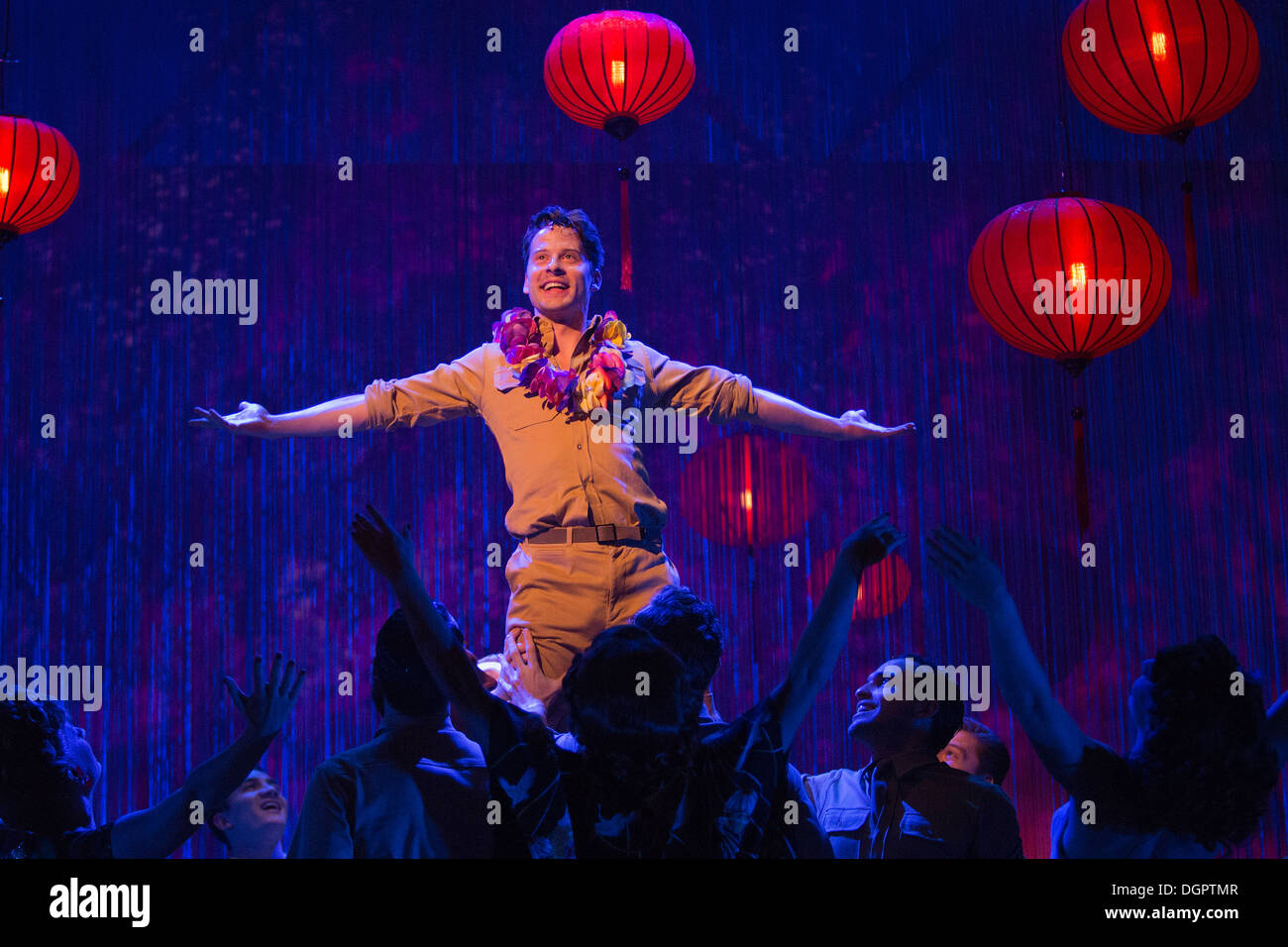 From eternity musical shaftesbury theatre hi-res stock photography and ...