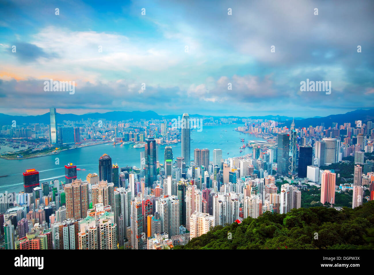 Hong Kong skyline from Victoria Peak at sunrise Stock Photo - Alamy