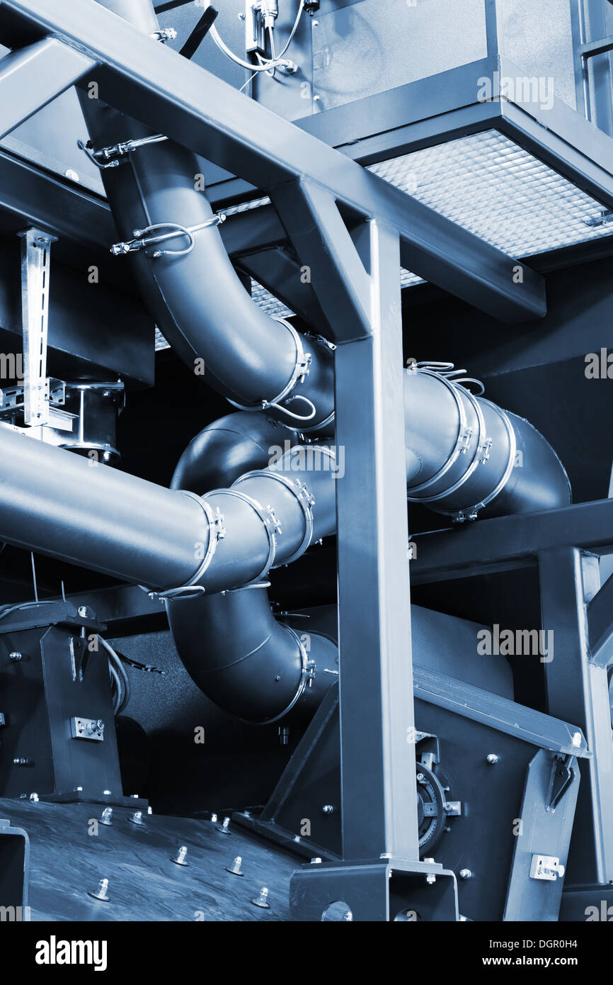 Conveyor pipe hi-res stock photography and images - Alamy