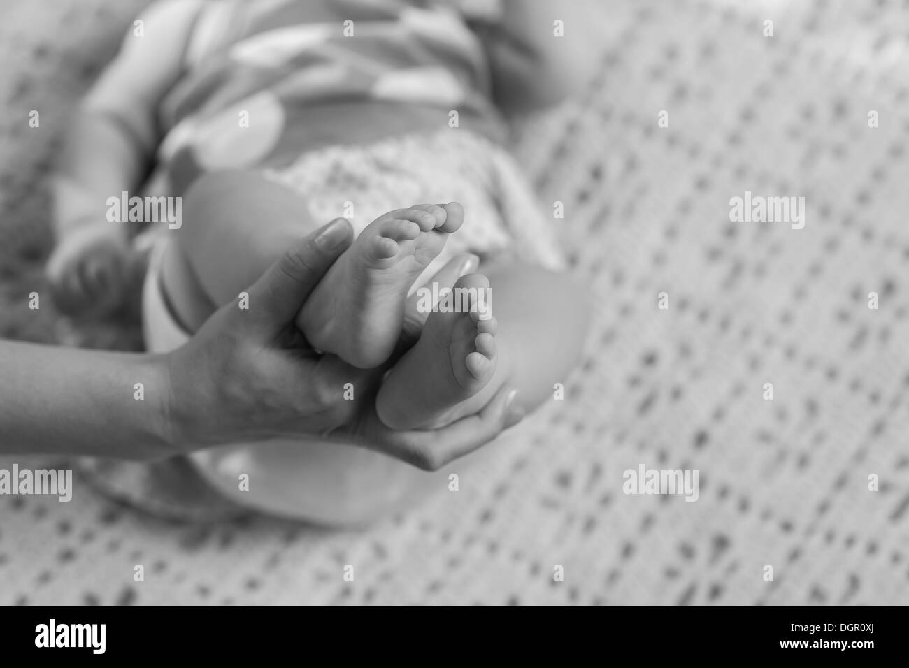 Black parents newborn hi-res stock photography and images - Alamy