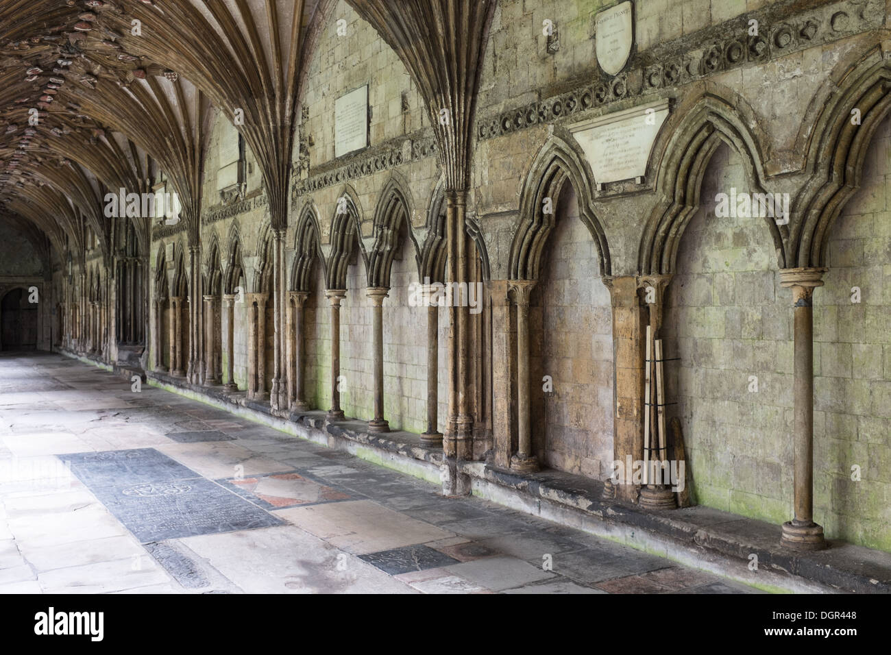 The great cloisters hi-res stock photography and images - Alamy