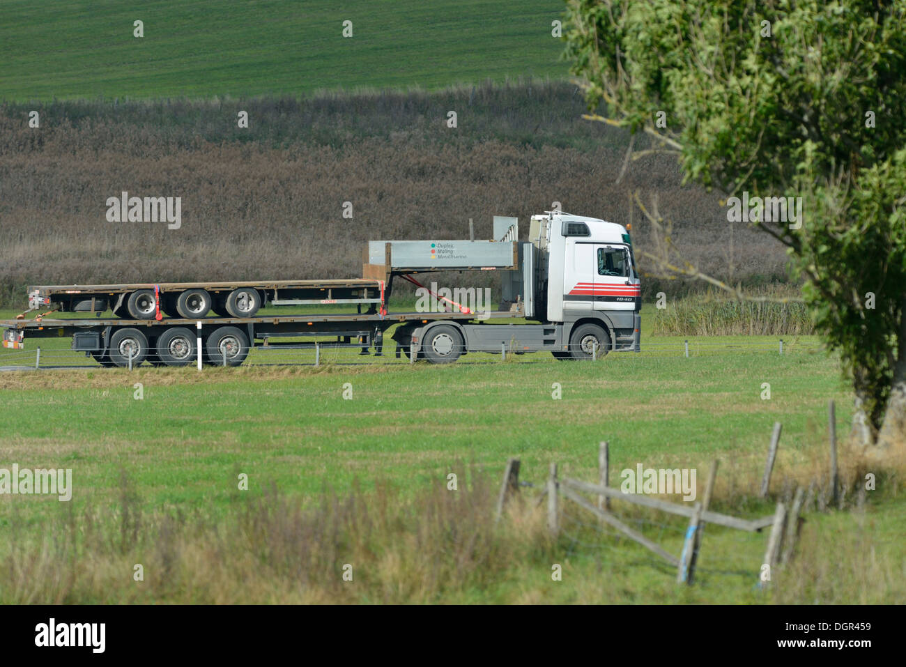 Lorry loaded with a lorry platform Stock Photo - Alamy