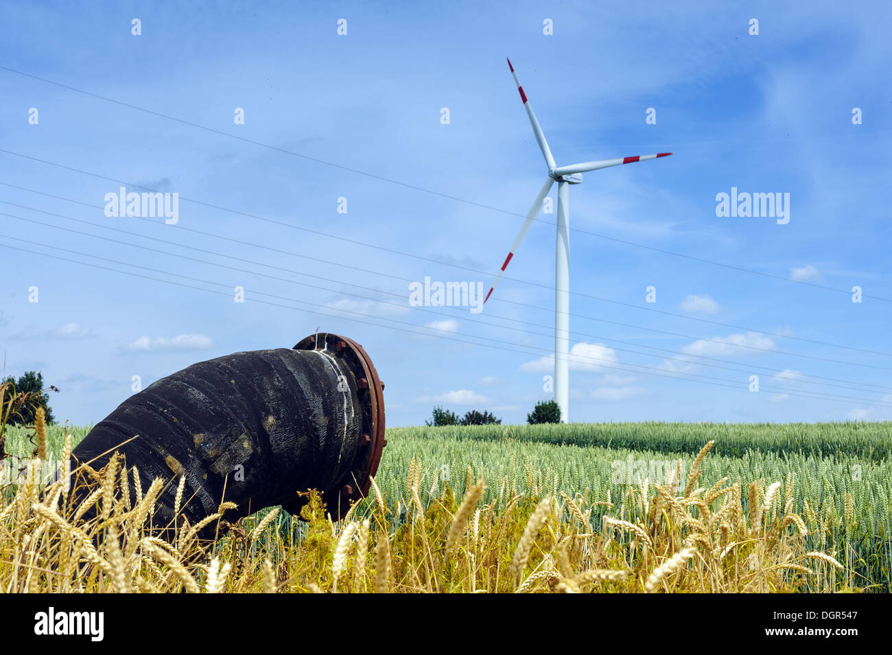 Open drains hi-res stock photography and images - Alamy