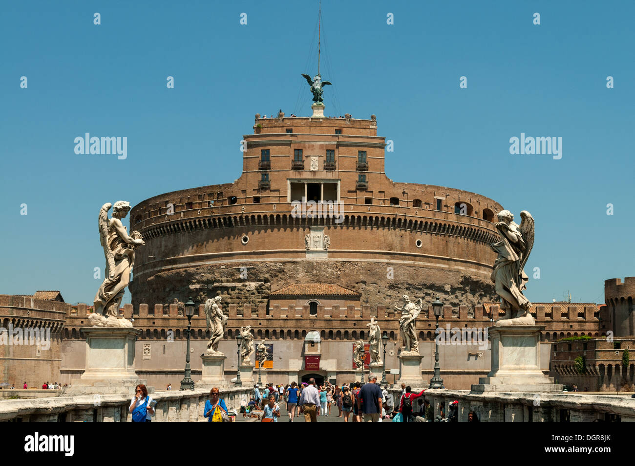 Castel sant’angelo rome hi-res stock photography and images - Alamy