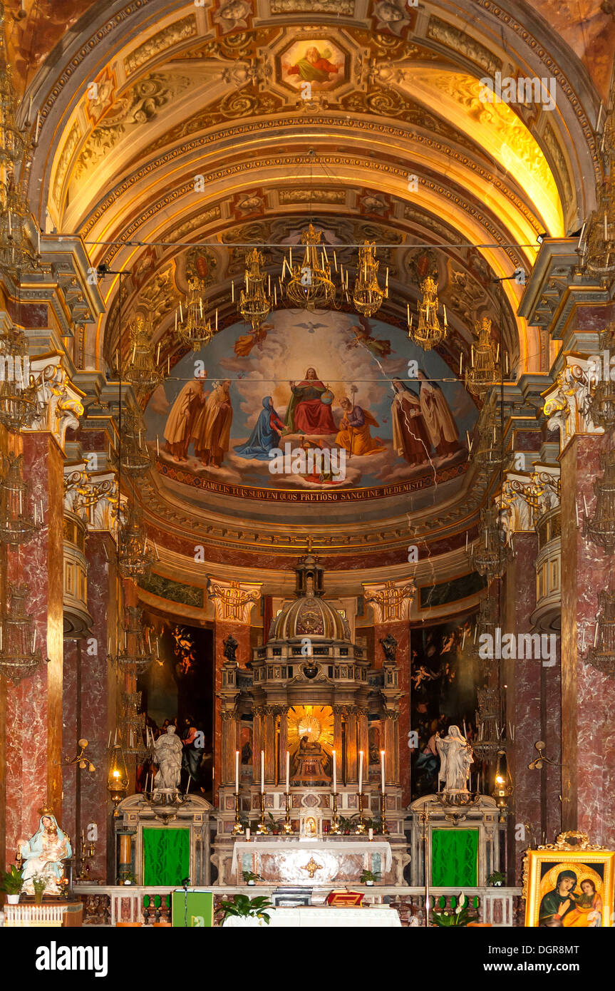 The Altar of Church of Santa Maria della Scala, Rome, Lazio, Italy ...