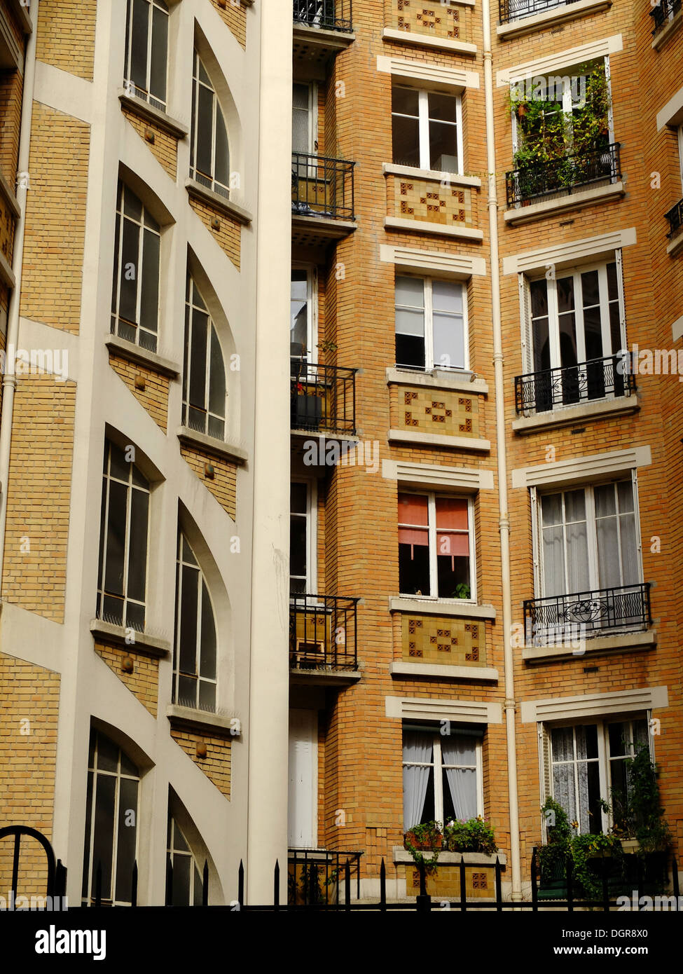 Old brick building,rue Blainville,Paris,France Stock Photo - Alamy