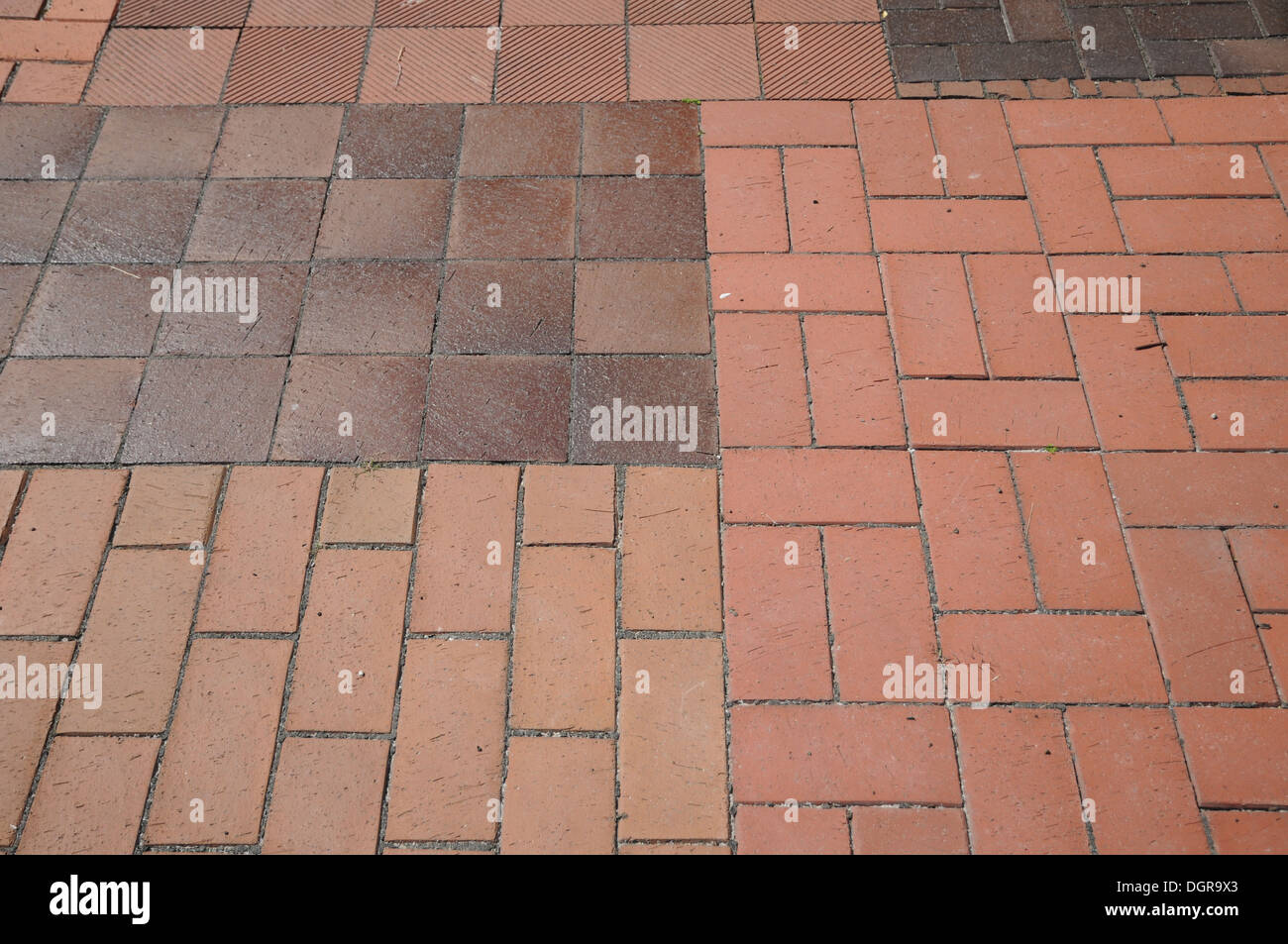 Clinker garden hi-res stock photography and images - Alamy