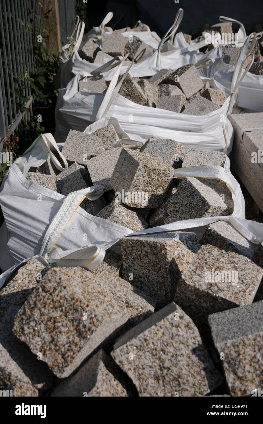 Granite stones hi-res stock photography and images - Alamy