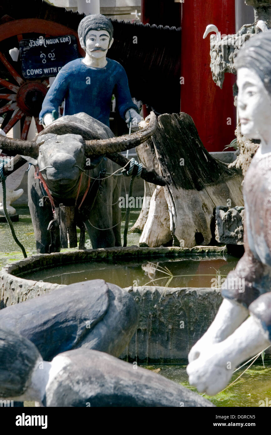 Statue of man and statue of cow hi-res stock photography and images - Alamy