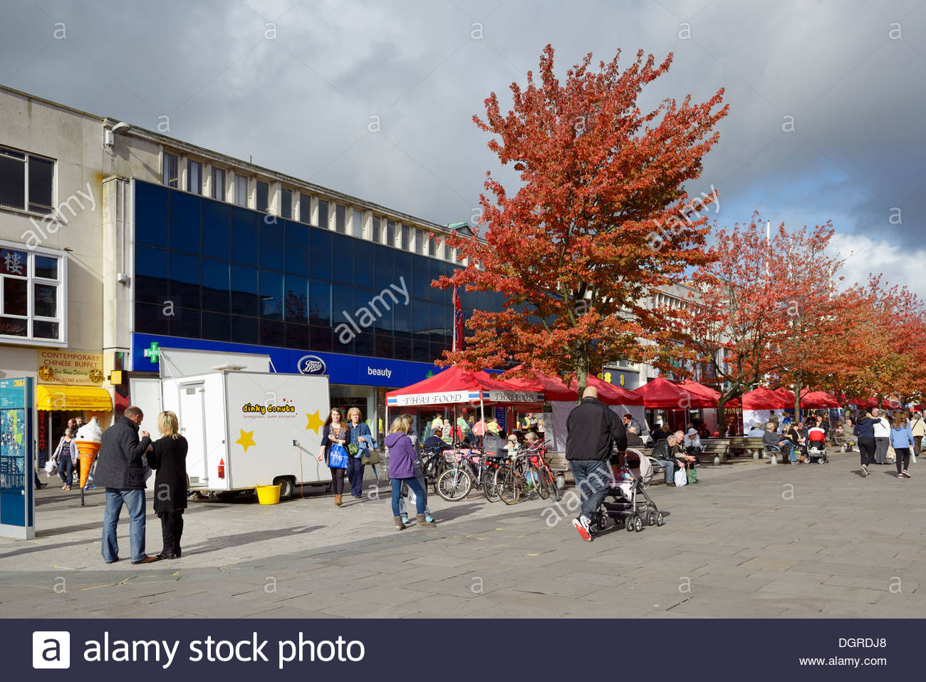 Southampton High Street Shopping High Resolution Stock Photography and ...