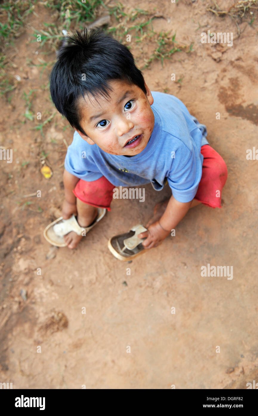 Paraguay indigenous hi-res stock photography and images - Alamy
