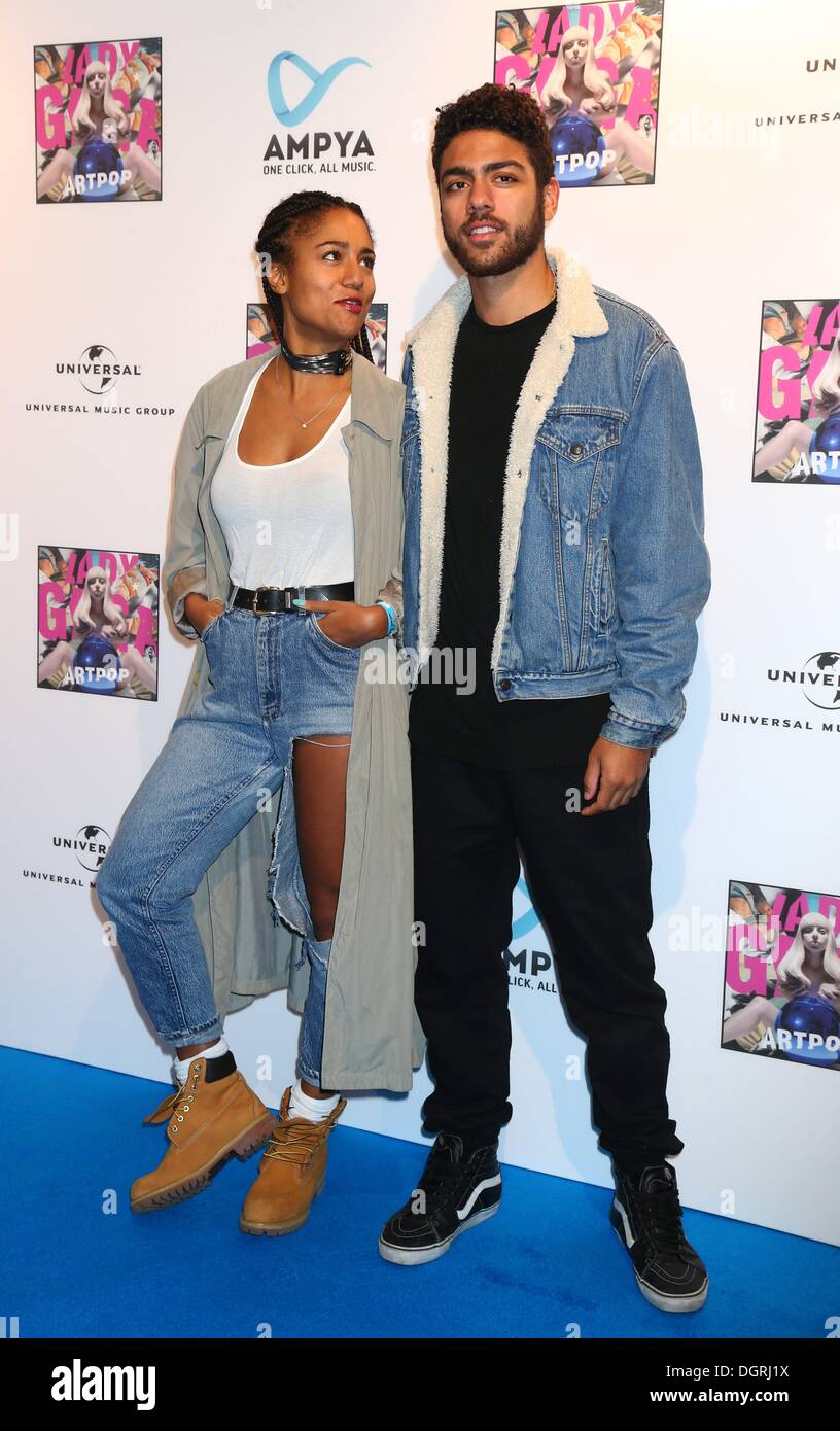 Noah Becker Artist: Noah Becker