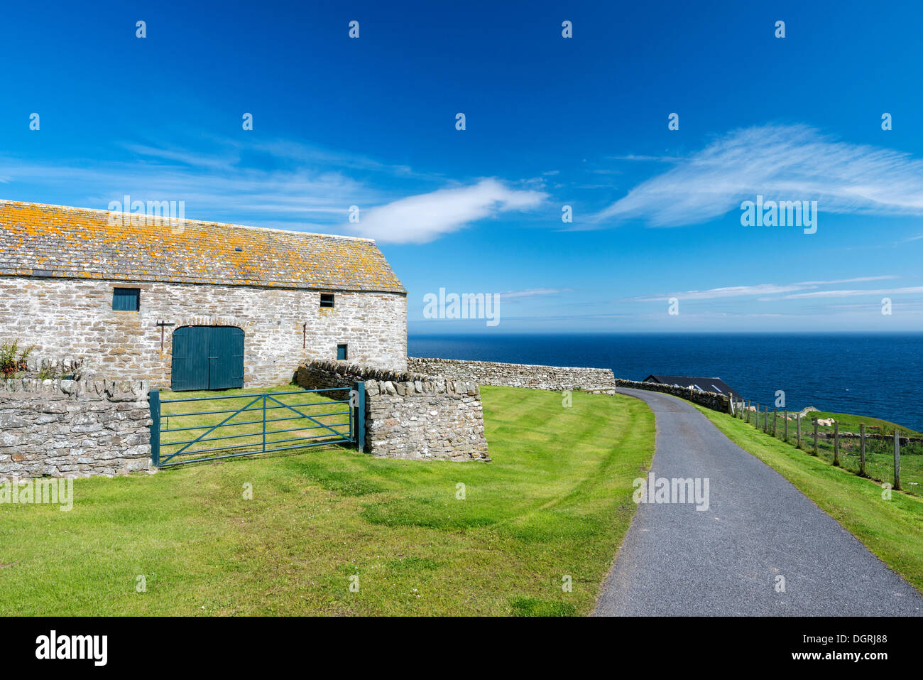 Farmhouse on the North Sea coast near Dunbeath, Caithness County ...