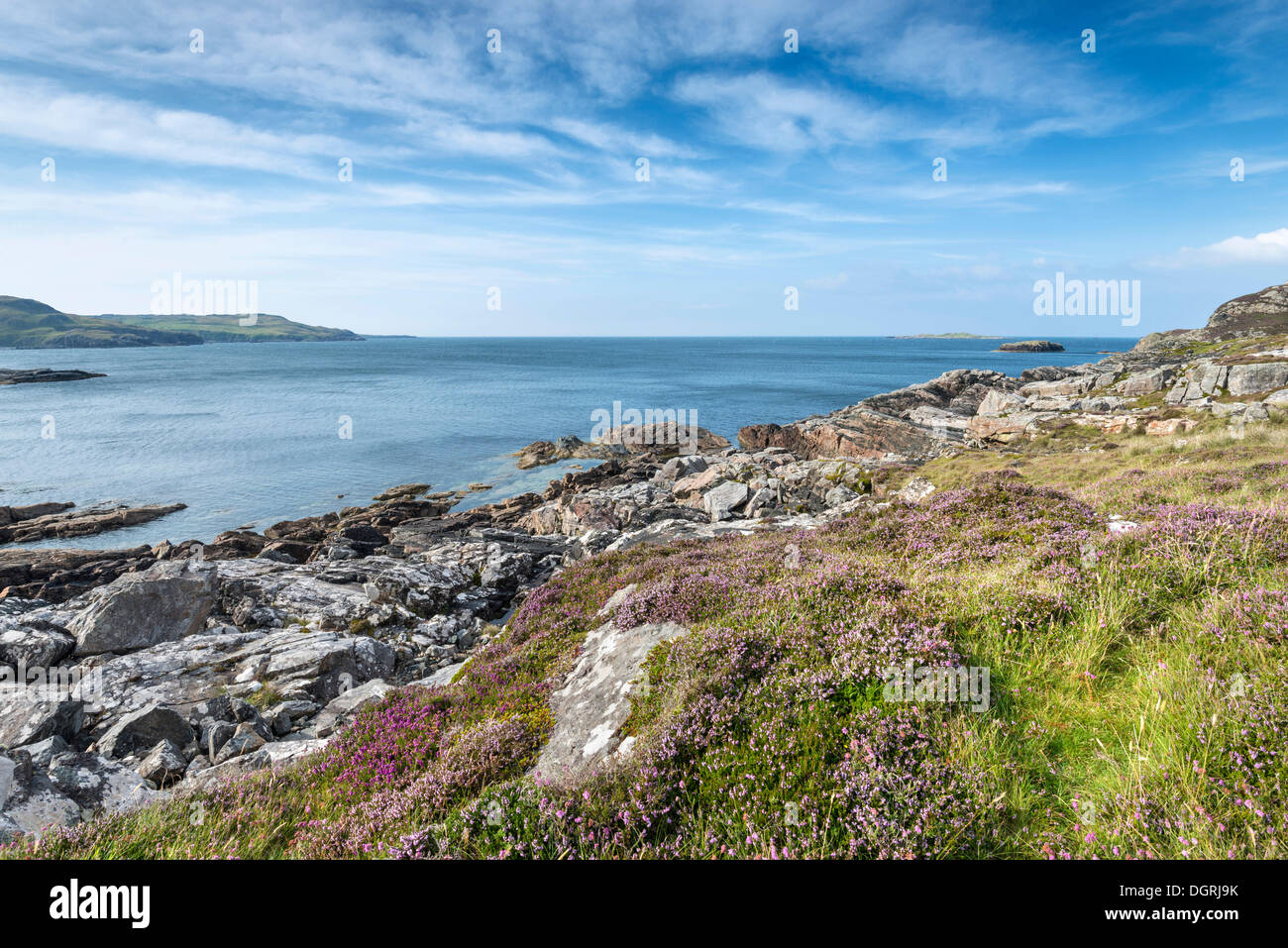 Rocky coastal landscape in Clashnessie Bay at the Atlantic Ocean ...