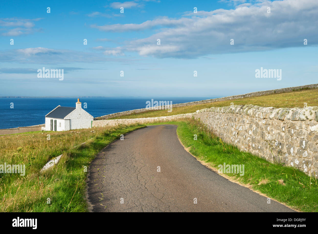 Cottage on the northern coast of Scotland, Dunnet Head, Caithness ...