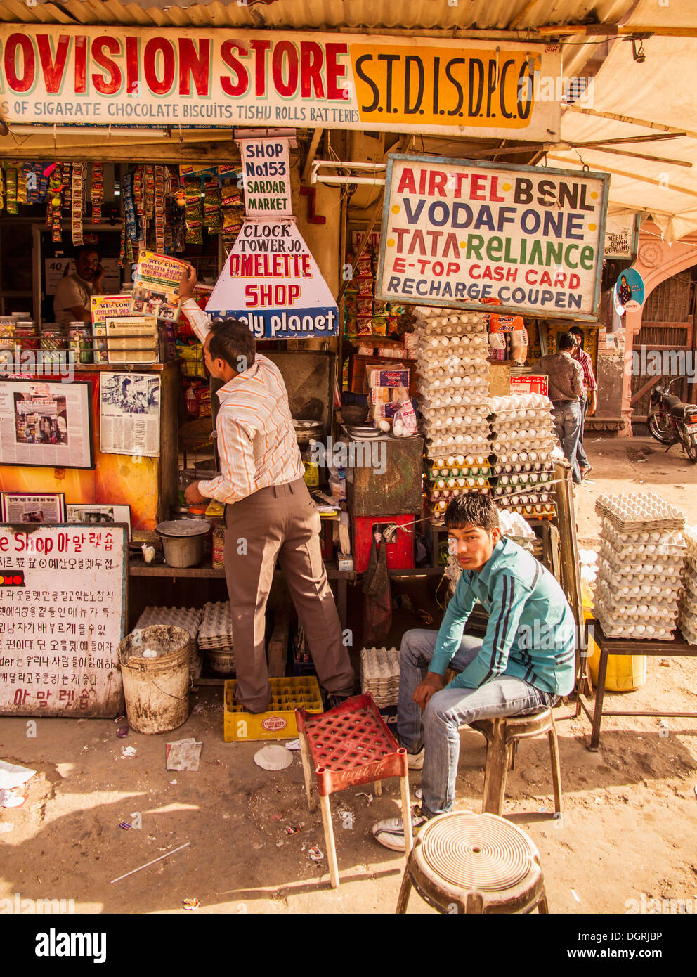 India, Jodhpur, omelette shop at sardar market Stock Photo - Alamy