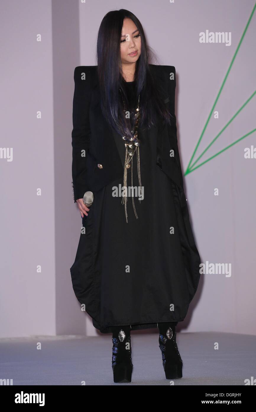 Taipei, China. 17th Oct, 2013. Taiwan Singer Amei releases her DVD of ...